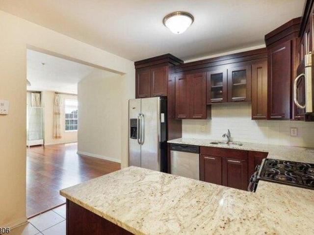 condo with 2 bedroom, Linden NJ ES104851895