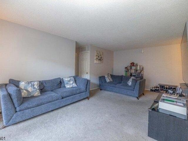condo with 2 bedroom, Linden NJ ES105173061