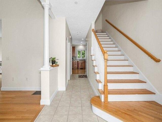 condo with 2 bedroom, Littleton MA ES105204471