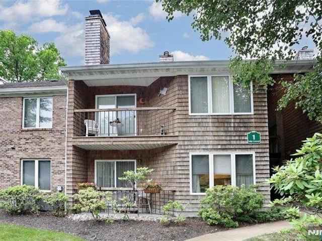 condo with 2 bedroom, Little Falls NJ DS104446050
