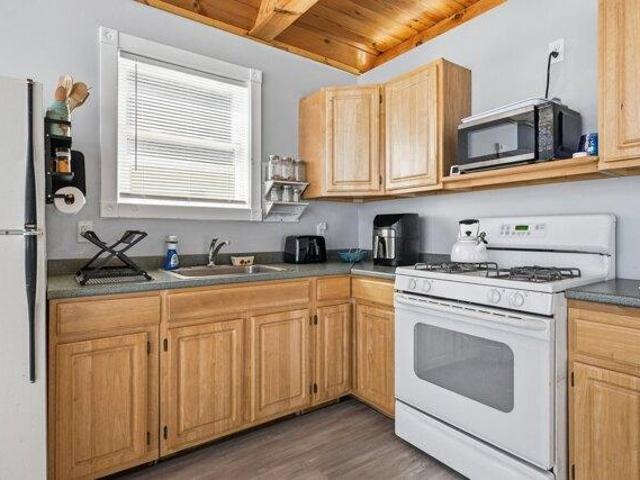 condo with 2 bedroom, Litchfield ME ES105116452