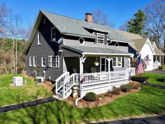 condo with 2 bedroom, Litchfield NH DLS102343735