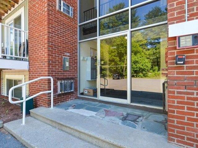 condo with 2 bedroom, Londonderry NH DS103220244