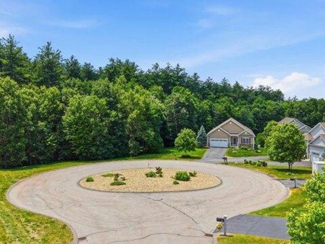 condo with 2 bedroom, Londonderry NH DS103496294