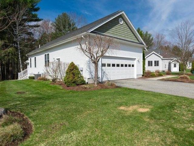 condo with 2 bedroom, Londonderry NH DS103807121
