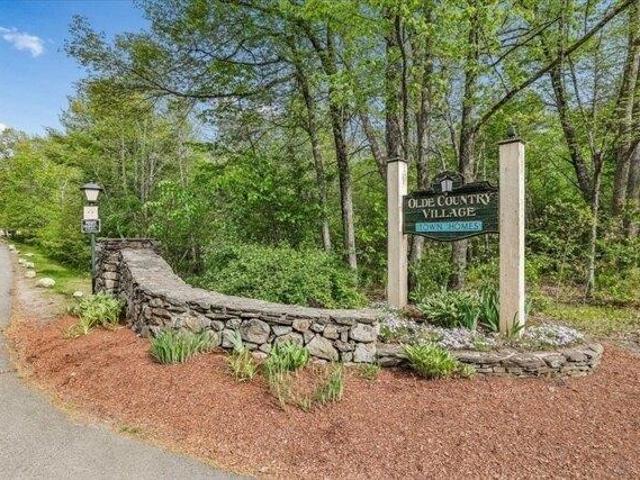 condo with 2 bedroom, Londonderry NH ES103019065