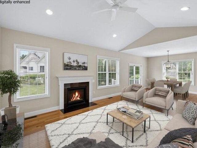 condo with 2 bedroom, Londonderry NH ES103849391