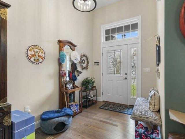 condo with 2 bedroom, Londonderry NH ES104329309