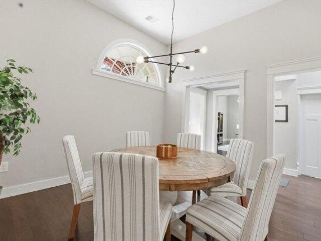 condo with 2 bedroom, Longmeadow MA ES104263373