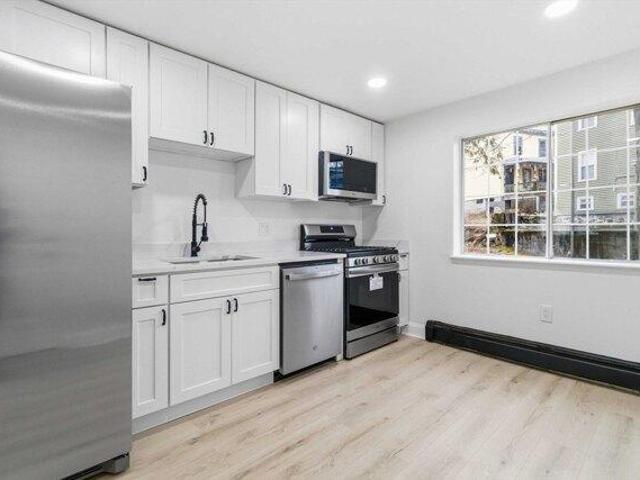 condo with 2 bedroom, Lowell MA DS102635530