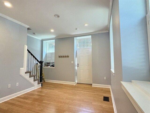 condo with 2 bedroom, Lowell MA DS102669357
