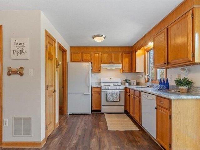 condo with 2 bedroom, Lowell MA DS102670809