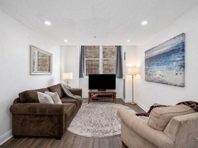 condo with 2 bedroom, Lowell MA DS102158127