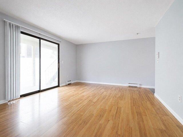 condo with 2 bedroom, Lowell MA DS103221557