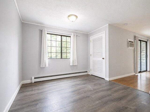 condo with 2 bedroom, Lowell MA ES103497083