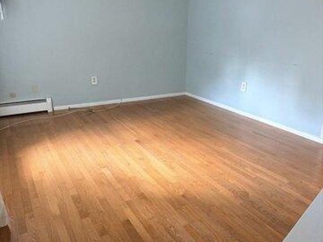 condo with 2 bedroom, Lowell MA ES104295815