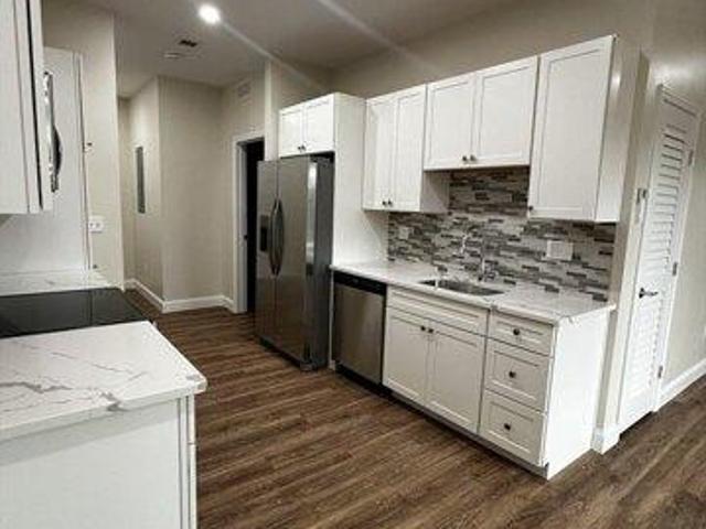 condo with 2 bedroom, Lowell MA ES104329336
