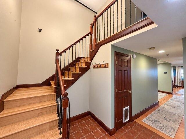 condo with 2 bedroom, Lowell MA ES105630168