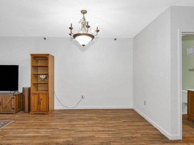 condo with 2 bedroom, Lowell MA ES105060622