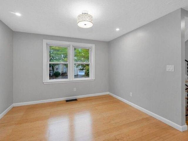 condo with 2 bedroom, Lowell MA ES105350630