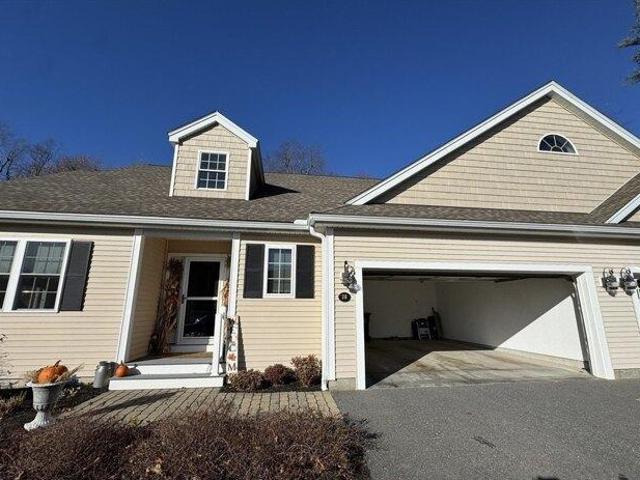 condo with 2 bedroom, Lunenburg MA DS103034684