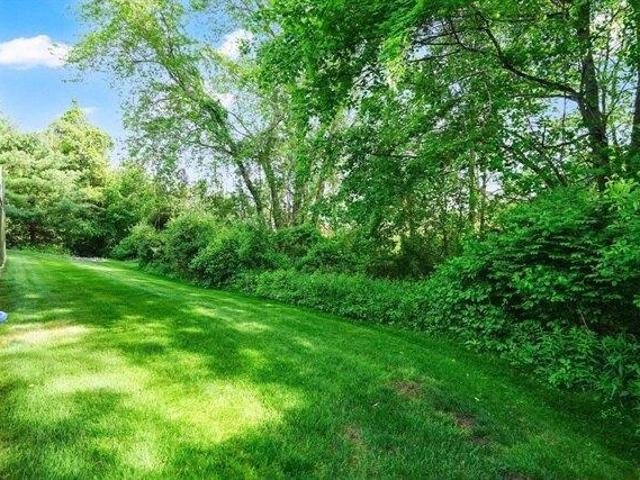 condo with 2 bedroom, Ludlow MA ES104831410