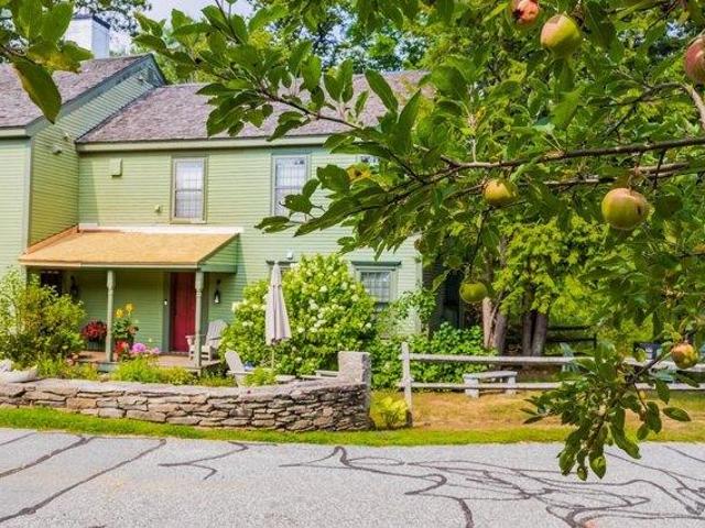 condo with 2 bedroom, Lyme NH ES103075174