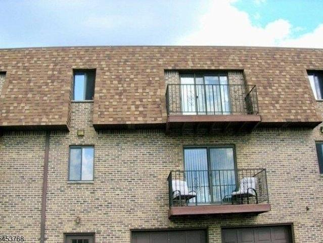 condo with 2 bedroom, Lyndhurst NJ ES105190937