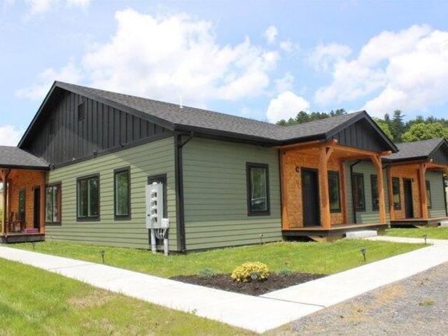 condo with 2 bedroom, Lyndon VT DS104076568