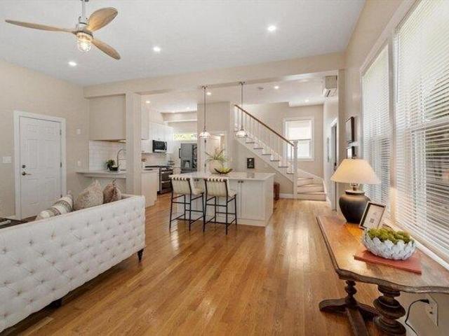 condo with 2 bedroom, Lynn MA DS102827204