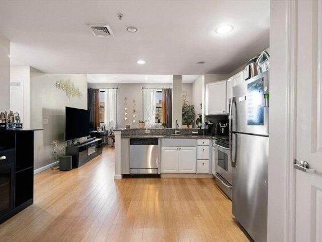 condo with 2 bedroom, Lynn MA ES105095055