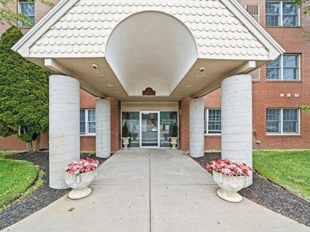 condo with 2 bedroom, Lynn MA ES103433675