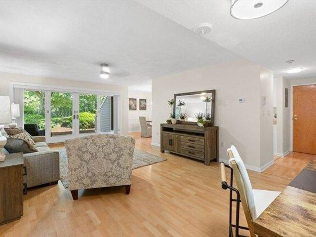 condo with 2 bedroom, Lynnfield MA ES103187902