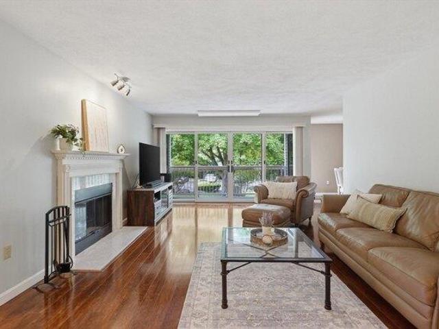 condo with 2 bedroom, Lynnfield MA ES104851095