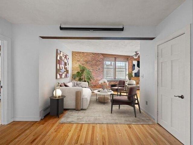 condo with 2 bedroom, m MA DLS102476792