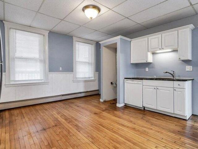 condo with 2 bedroom, m MA DS102594596