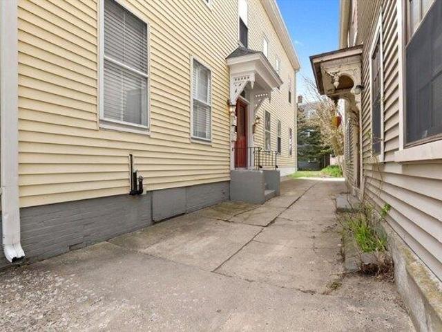 condo with 2 bedroom, m MA DS102634773