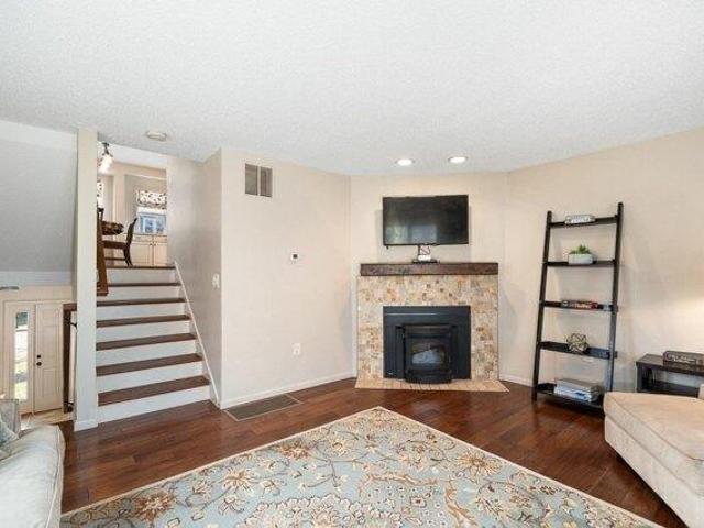 condo with 2 bedroom, m MA DS103073244
