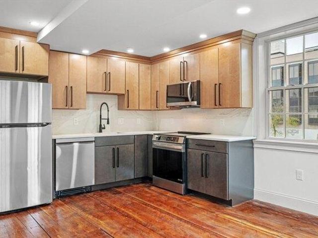 condo with 2 bedroom, m MA ES104187867