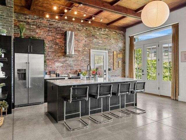 condo with 2 bedroom, m MA ES104192889