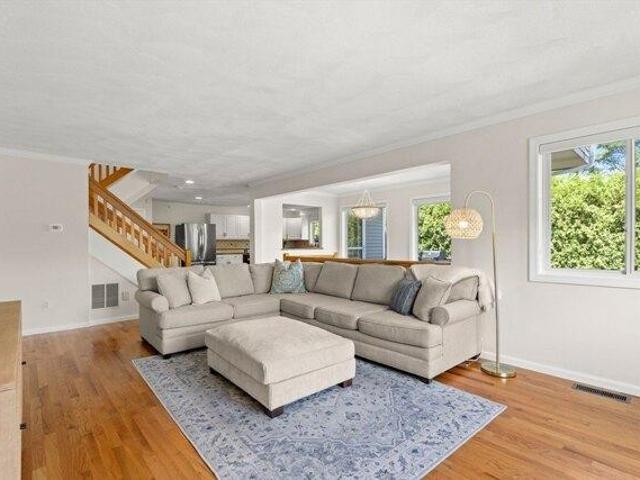 condo with 2 bedroom, m MA ES104296067