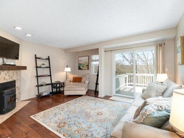 condo with 2 bedroom, m MA ES104852268