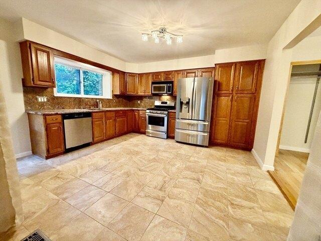 condo with 2 bedroom, m MA ES104908335