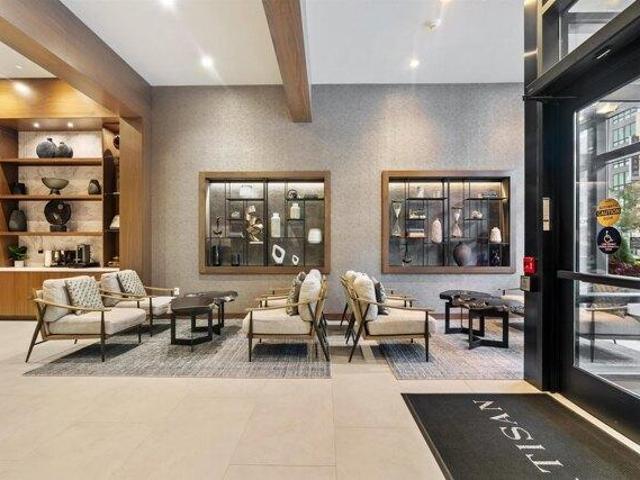 condo with 2 bedroom, m NH DLS102344744