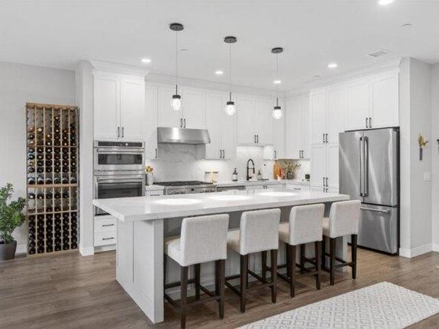 condo with 2 bedroom, m NH DS103124846