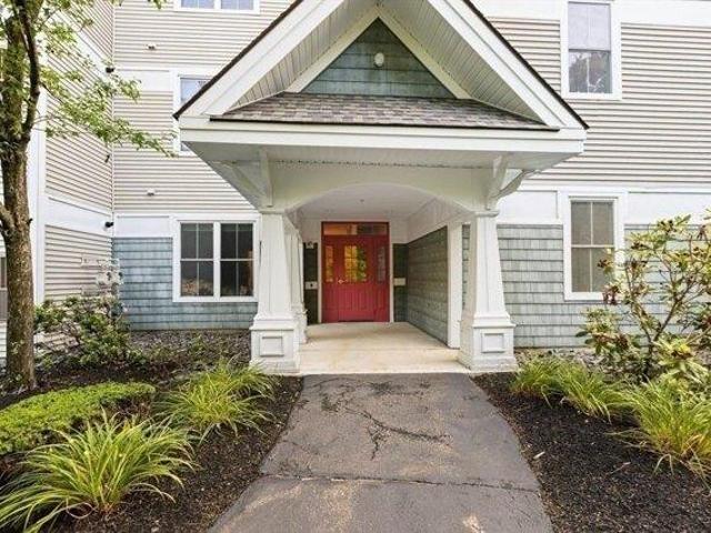 condo with 2 bedroom, m NH ES104809944