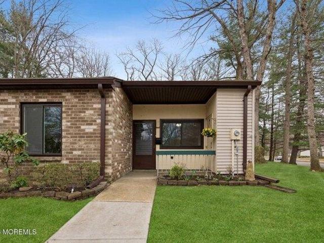condo with 2 bedroom, Manalapan NJ DLS102530107