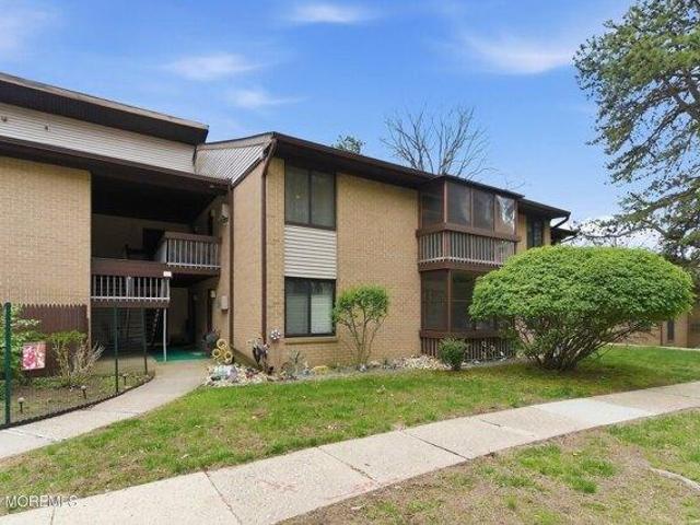 condo with 2 bedroom, Manalapan NJ DLS102777833