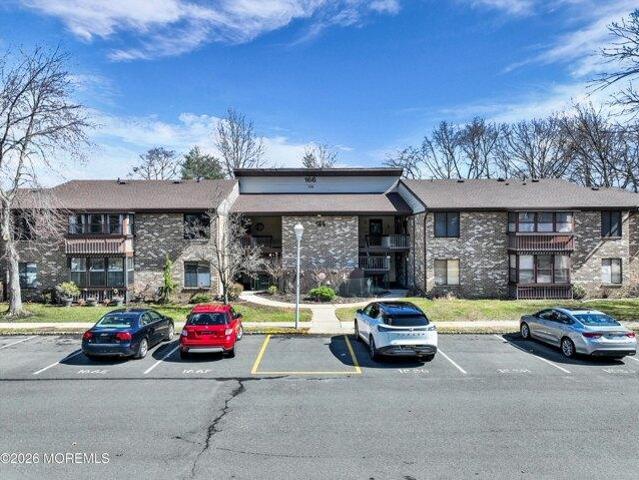condo with 2 bedroom, Manalapan NJ DS102584194