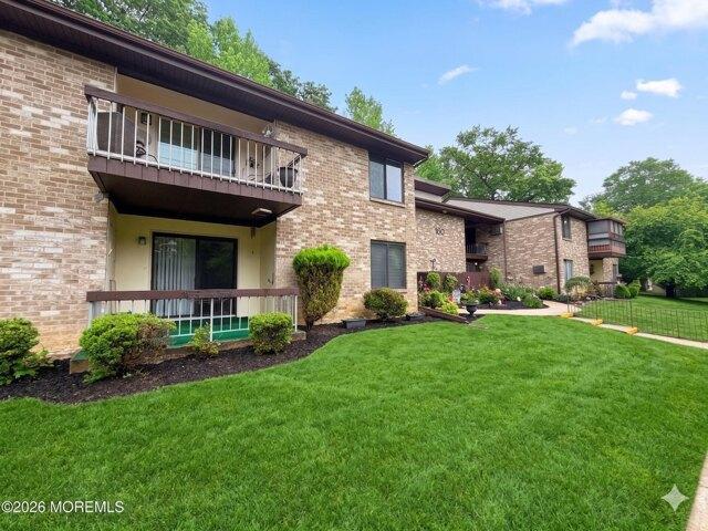 condo with 2 bedroom, Manalapan NJ DS104406488